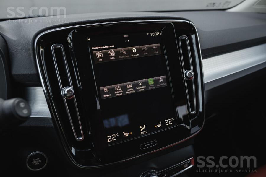 Черный Вольво XC40 2021 в Елгава, объемом двигателя 1.50 л и пробегом 209 тыс. км за 20500 €, фото 22 на AUTOMOTO.COM.LV