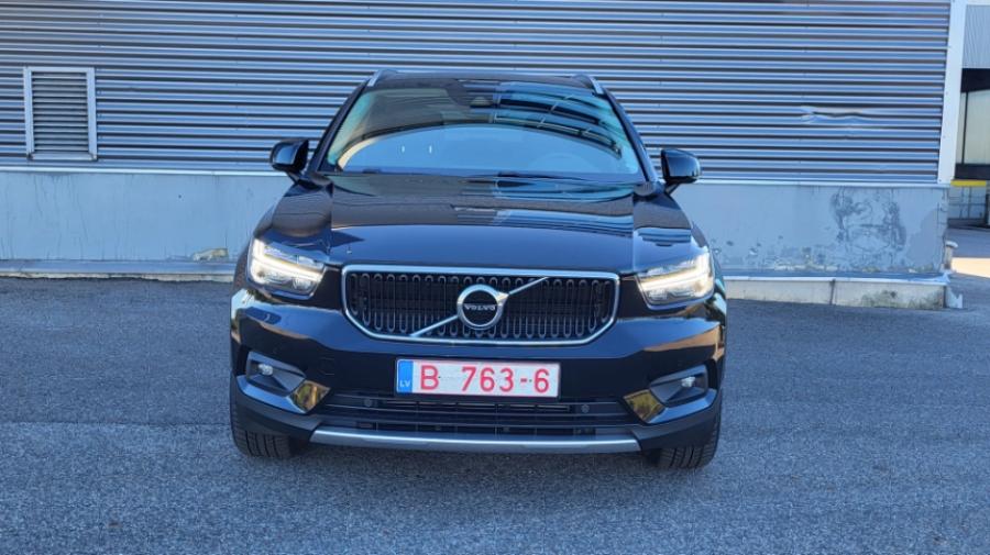 Melns Volvo XC40 2021 Rīga, ar dzinēja tilpumu 1.50 L un nobraukumu 163 tūkst. km par 20500 €, foto 8 vietnē AUTOMOTO.COM.LV