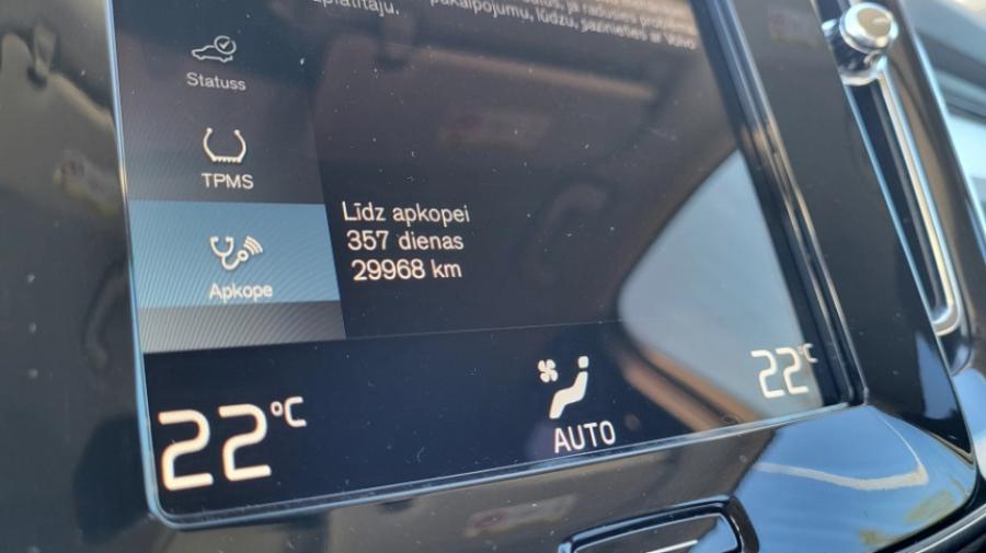 Melns Volvo XC40 2021 Rīga, ar dzinēja tilpumu 1.50 L un nobraukumu 163 tūkst. km par 20500 €, foto 22 vietnē AUTOMOTO.COM.LV
