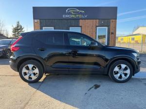 Black Volvo XC40 2021 in Riga, with an engine capacity of 1.50 L and mileage of 163 thousand km for 15000 €, photo 3 on AUTOMOTO.COM.LV