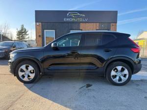 Black Volvo XC40 2021 in Riga, with an engine capacity of 1.50 L and mileage of 163 thousand km for 15000 €, photo 9 on AUTOMOTO.COM.LV