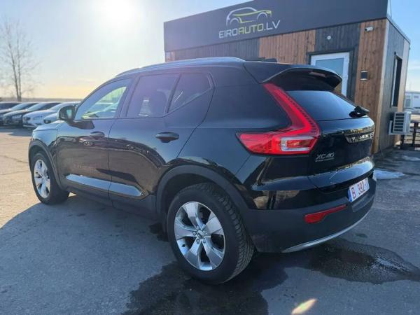 Melns Volvo XC40 2021 Rīga, ar dzinēja tilpumu 1.50 L un nobraukumu 163 tūkst. km par 15000 €, foto 9 vietnē AUTOMOTO.COM.LV