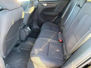 Black Volvo XC40 2021 in Riga, with an engine capacity of 1.50 L and mileage of 163 thousand km for 15000 €, photo 12 on AUTOMOTO.COM.LV
