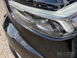 Черный Вольво XC40 2021 в Рига, объемом двигателя 1.50 л и пробегом 70 тыс. км за 28200 €, фото 12 на AUTOMOTO.COM.LV