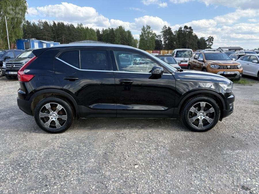 Черный Вольво XC40 2021 в Рига, объемом двигателя 1.50 л и пробегом 70 тыс. км за 28200 €, фото 14 на AUTOMOTO.COM.LV