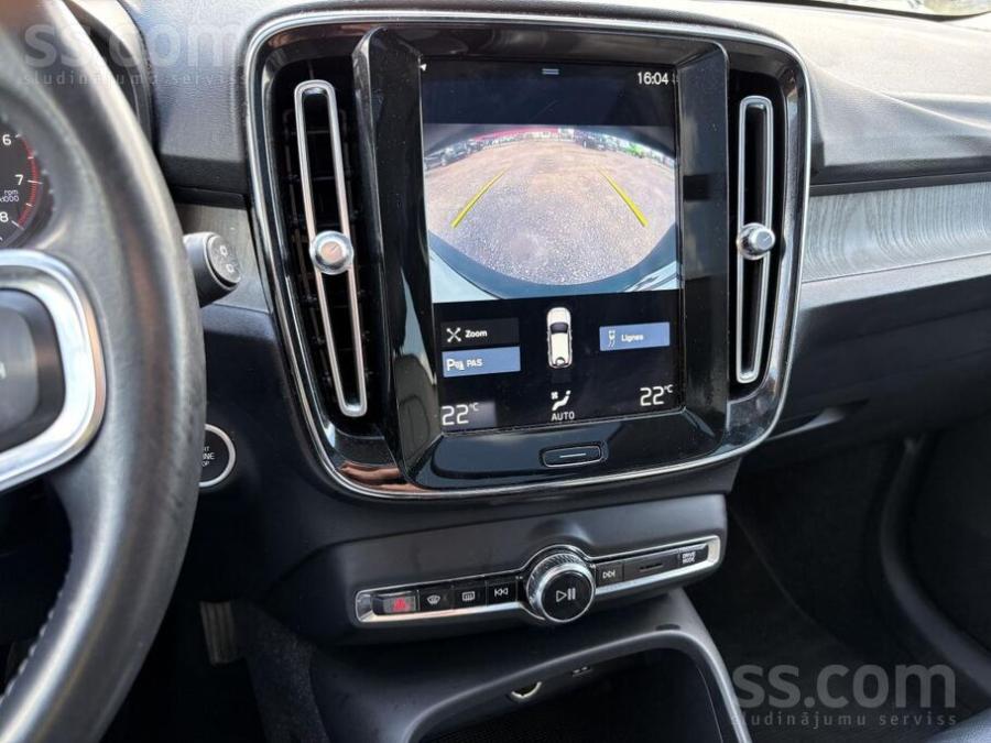 Черный Вольво XC40 2021 в Рига, объемом двигателя 1.50 л и пробегом 70 тыс. км за 28200 €, фото 28 на AUTOMOTO.COM.LV