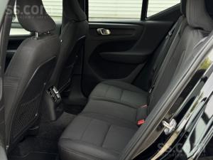 Black Volvo XC40 2021 in Riga, with an engine capacity of 1.50 L and mileage of 83 thousand km for 21600 €, photo 23 on AUTOMOTO.COM.LV