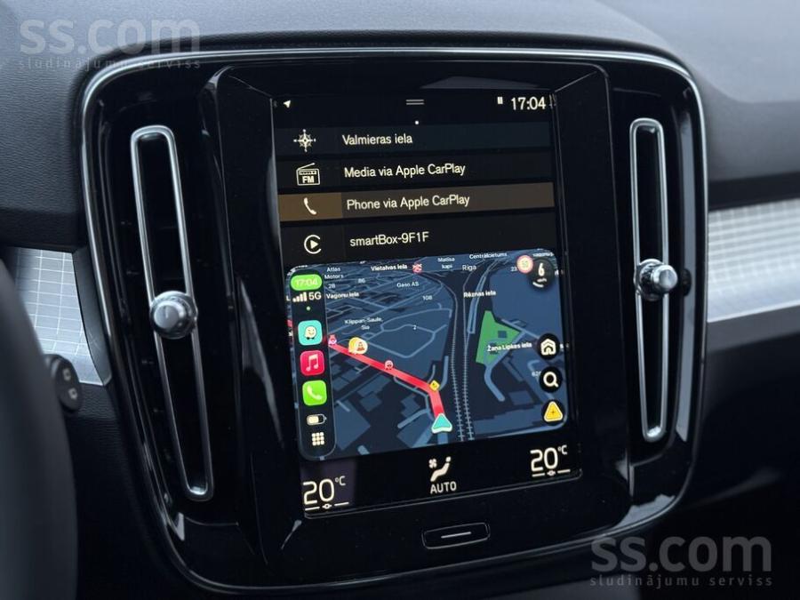 Black Volvo XC40 2021 in Riga, with an engine capacity of 1.50 L and mileage of 83 thousand km for 21600 €, photo 29 on AUTOMOTO.COM.LV