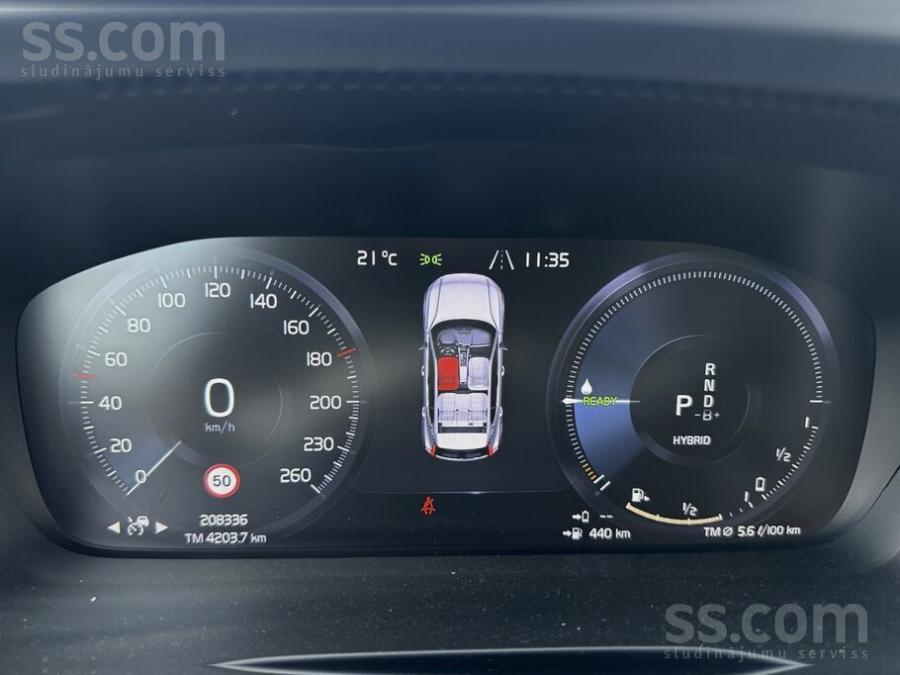 Черный Вольво XC40 2021 в Лиепая, объемом двигателя 1.50 л и пробегом 208 тыс. км за 22900 €, фото 13 на AUTOMOTO.COM.LV