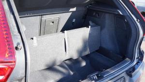 Черный Вольво XC40 2021 в Шяуляй, объемом двигателя 0.00 л и пробегом 168 тыс. км за 20000 €, фото 16 на AUTOMOTO.COM.LV