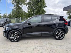 Melns Volvo XC40 2021 Šauļi, ar dzinēja tilpumu 1.48 L un nobraukumu 186 tūkst. km par 23990 €, foto 8 vietnē AUTOMOTO.COM.LV