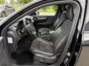 Melns Volvo XC40 2021 Šauļi, ar dzinēja tilpumu 1.48 L un nobraukumu 186 tūkst. km par 23990 €, foto 15 vietnē AUTOMOTO.COM.LV