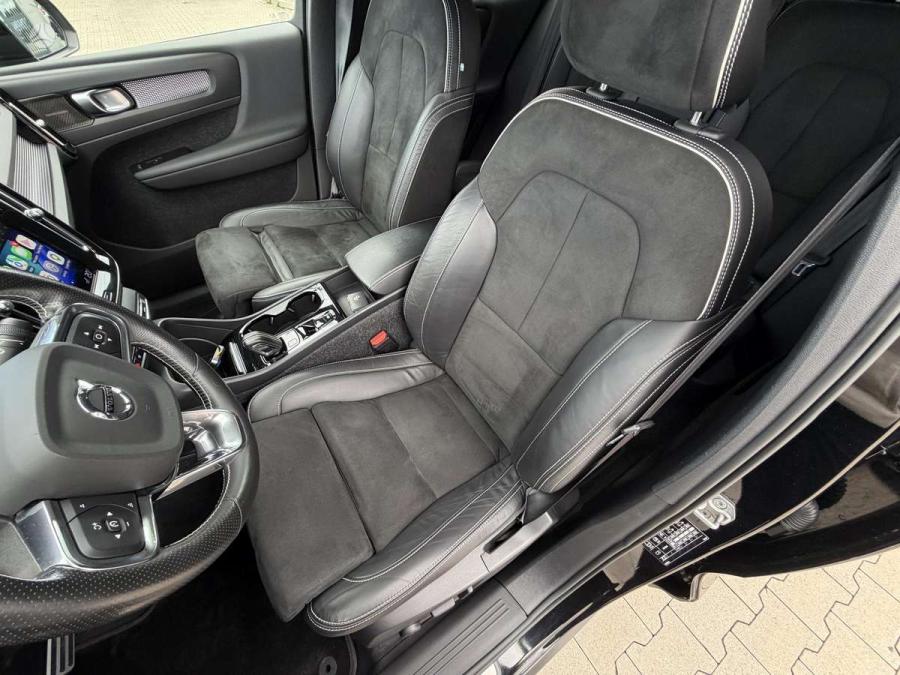 Melns Volvo XC40 2021 Šauļi, ar dzinēja tilpumu 1.48 L un nobraukumu 186 tūkst. km par 23990 €, foto 16 vietnē AUTOMOTO.COM.LV