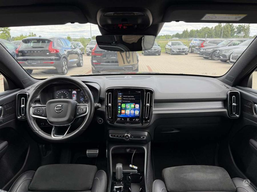 Melns Volvo XC40 2021 Šauļi, ar dzinēja tilpumu 1.48 L un nobraukumu 186 tūkst. km par 23990 €, foto 19 vietnē AUTOMOTO.COM.LV