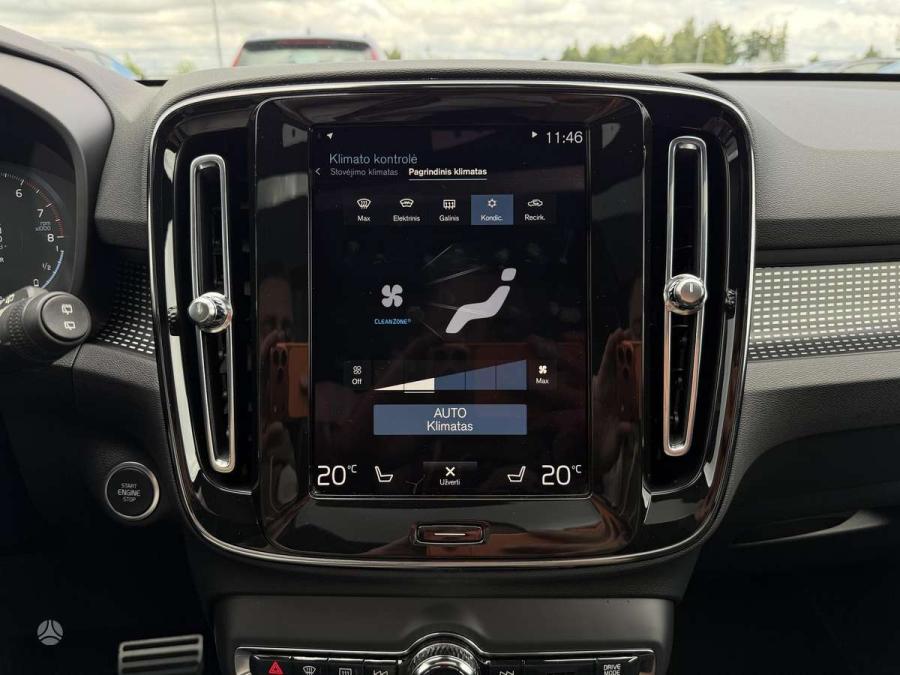 Melns Volvo XC40 2021 Šauļi, ar dzinēja tilpumu 1.48 L un nobraukumu 186 tūkst. km par 23990 €, foto 35 vietnē AUTOMOTO.COM.LV