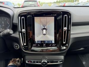 Melns Volvo XC40 2021 Šauļi, ar dzinēja tilpumu 1.48 L un nobraukumu 186 tūkst. km par 23990 €, foto 38 vietnē AUTOMOTO.COM.LV