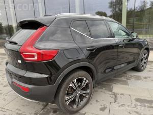 Melns Volvo XC40 2021 Rīga, ar dzinēja tilpumu 1.50 L un nobraukumu 85 tūkst. km par 26900 €, foto 8 vietnē AUTOMOTO.COM.LV