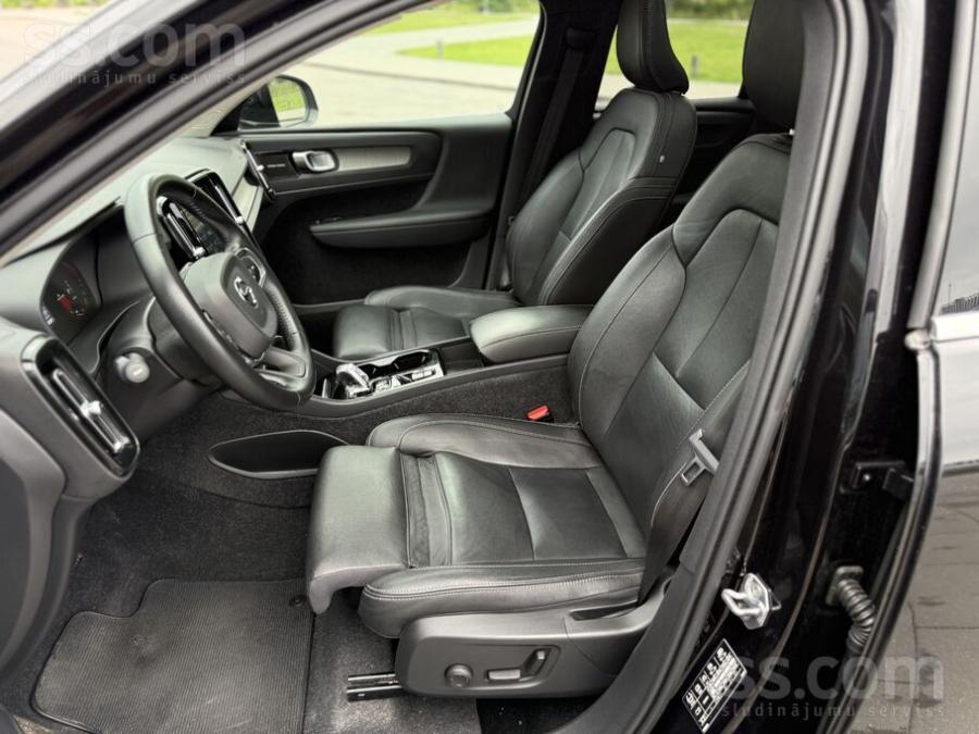 Melns Volvo XC40 2021 Rīga, ar dzinēja tilpumu 1.50 L un nobraukumu 85 tūkst. km par 26900 €, foto 11 vietnē AUTOMOTO.COM.LV