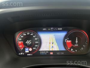 Melns Volvo XC40 2021 Rīga, ar dzinēja tilpumu 1.50 L un nobraukumu 85 tūkst. km par 26900 €, foto 22 vietnē AUTOMOTO.COM.LV