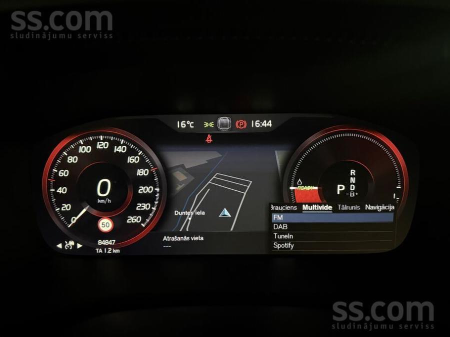 Melns Volvo XC40 2021 Rīga, ar dzinēja tilpumu 1.50 L un nobraukumu 85 tūkst. km par 26900 €, foto 30 vietnē AUTOMOTO.COM.LV