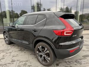 Melns Volvo XC40 2021 Rīga, ar dzinēja tilpumu 1.50 L un nobraukumu 85 tūkst. km par 26900 €, foto 33 vietnē AUTOMOTO.COM.LV