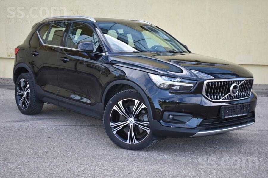 Melns Volvo XC40 2021 Talsi, ar dzinēja tilpumu 1.50 L un nobraukumu 39 tūkst. km par 25500 €, foto 1 vietnē AUTOMOTO.COM.LV