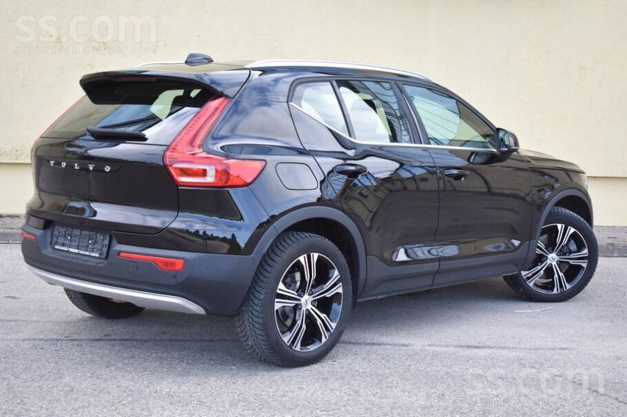 Melns Volvo XC40 2021 Talsi, ar dzinēja tilpumu 1.50 L un nobraukumu 39 tūkst. km par 25500 €, foto 6 vietnē AUTOMOTO.COM.LV