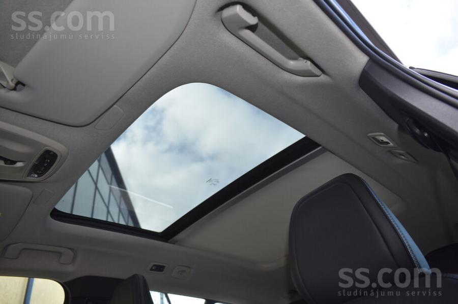Melns Volvo XC40 2021 Talsi, ar dzinēja tilpumu 1.50 L un nobraukumu 39 tūkst. km par 25500 €, foto 20 vietnē AUTOMOTO.COM.LV
