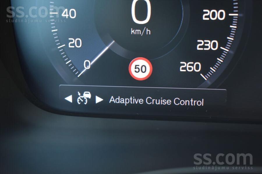 Melns Volvo XC40 2021 Talsi, ar dzinēja tilpumu 1.50 L un nobraukumu 39 tūkst. km par 25500 €, foto 21 vietnē AUTOMOTO.COM.LV