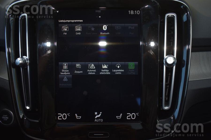 Melns Volvo XC40 2021 Talsi, ar dzinēja tilpumu 1.50 L un nobraukumu 39 tūkst. km par 25500 €, foto 23 vietnē AUTOMOTO.COM.LV