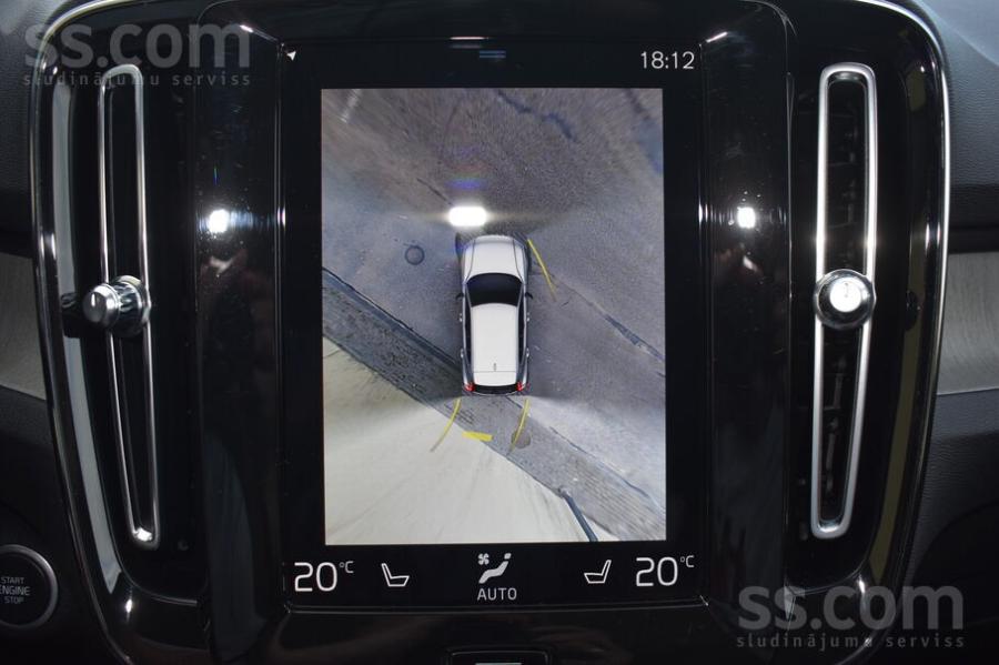 Melns Volvo XC40 2021 Talsi, ar dzinēja tilpumu 1.50 L un nobraukumu 39 tūkst. km par 25500 €, foto 28 vietnē AUTOMOTO.COM.LV