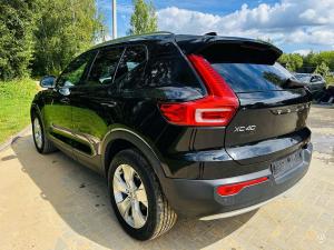 Black Volvo XC40 2021 in Kaunas, with an engine capacity of 1.97 L and mileage of 110 thousand km for 19850 €, photo 5 on AUTOMOTO.COM.LV