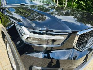 Black Volvo XC40 2021 in Kaunas, with an engine capacity of 1.97 L and mileage of 110 thousand km for 19850 €, photo 14 on AUTOMOTO.COM.LV