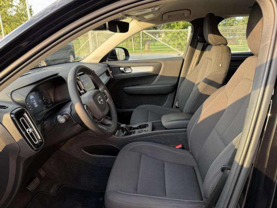 Черный Вольво XC40 2021 в Шяуляй, объемом двигателя 1.48 л и пробегом 189 тыс. км за 18990 €, фото 14 на AUTOMOTO.COM.LV