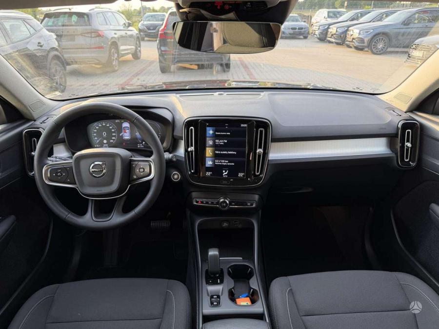 Черный Вольво XC40 2021 в Шяуляй, объемом двигателя 1.48 л и пробегом 189 тыс. км за 18990 €, фото 16 на AUTOMOTO.COM.LV