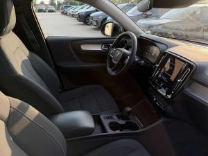 Черный Вольво XC40 2021 в Шяуляй, объемом двигателя 1.48 л и пробегом 189 тыс. км за 18990 €, фото 18 на AUTOMOTO.COM.LV