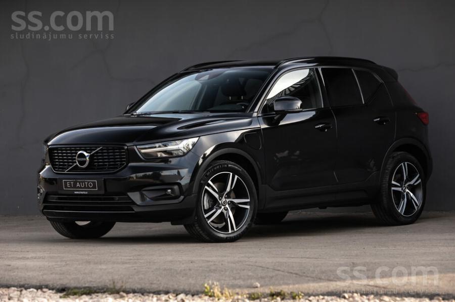 Melns Volvo XC40 2021 Jelgava, ar dzinēja tilpumu 1.50 L un nobraukumu 198 tūkst. km par 20000 €, foto 3 vietnē AUTOMOTO.COM.LV