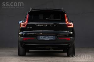 Melns Volvo XC40 2021 Jelgava, ar dzinēja tilpumu 1.50 L un nobraukumu 198 tūkst. km par 20000 €, foto 10 vietnē AUTOMOTO.COM.LV