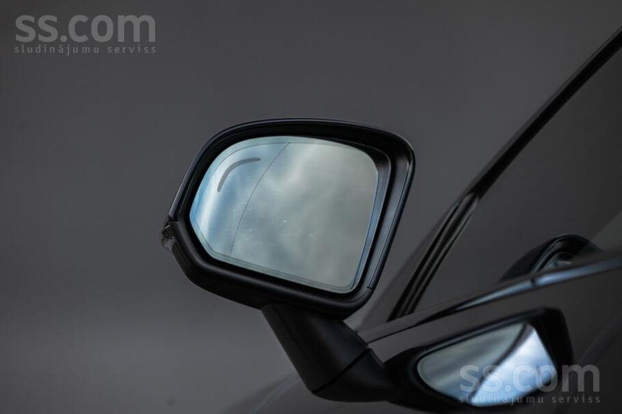 Melns Volvo XC40 2021 Jelgava, ar dzinēja tilpumu 1.50 L un nobraukumu 198 tūkst. km par 20000 €, foto 13 vietnē AUTOMOTO.COM.LV