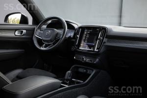 Melns Volvo XC40 2021 Jelgava, ar dzinēja tilpumu 1.50 L un nobraukumu 198 tūkst. km par 20000 €, foto 16 vietnē AUTOMOTO.COM.LV