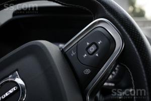 Melns Volvo XC40 2021 Jelgava, ar dzinēja tilpumu 1.50 L un nobraukumu 198 tūkst. km par 20000 €, foto 25 vietnē AUTOMOTO.COM.LV