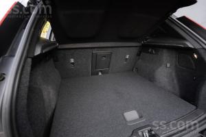 Melns Volvo XC40 2021 Jelgava, ar dzinēja tilpumu 1.50 L un nobraukumu 198 tūkst. km par 20000 €, foto 29 vietnē AUTOMOTO.COM.LV