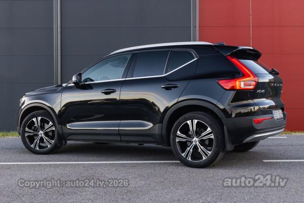 Melns Volvo XC40 2021 Tallina, ar dzinēja tilpumu 2.00 L un nobraukumu 111 tūkst. km par 31900 €, foto 5 vietnē AUTOMOTO.COM.LV