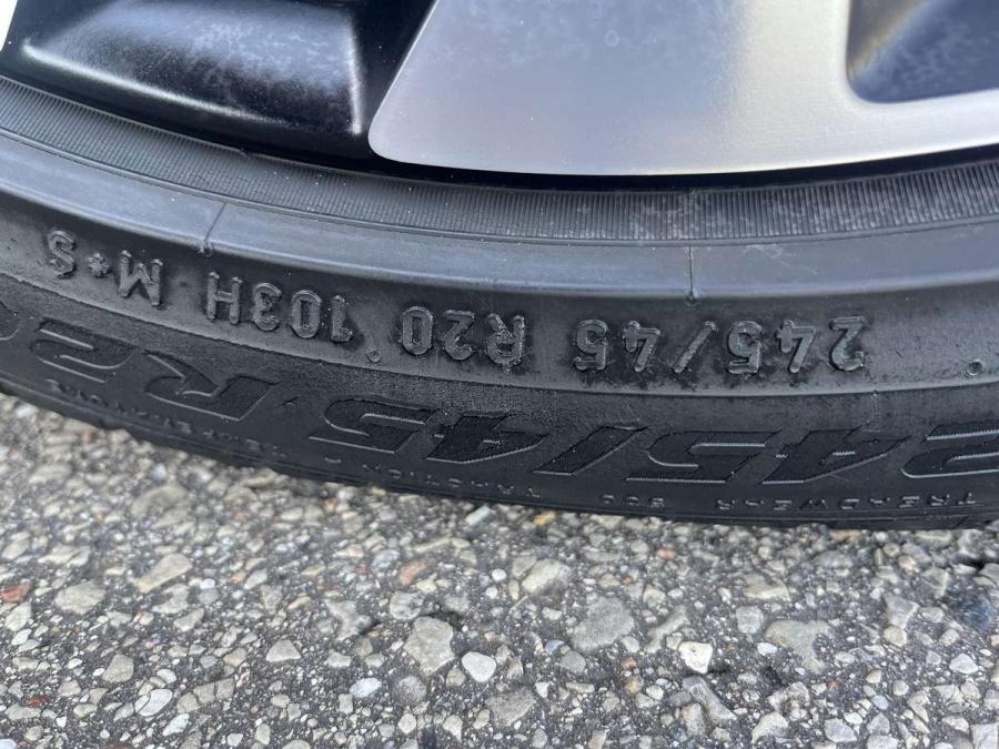 Melns Volvo XC40 2021 Panevēža, ar dzinēja tilpumu 1.97 L un nobraukumu 56 tūkst. km par 23990 €, foto 32 vietnē AUTOMOTO.COM.LV