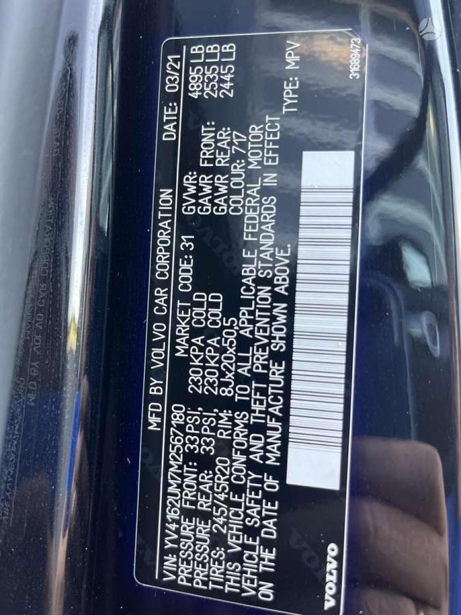 Melns Volvo XC40 2021 Panevēža, ar dzinēja tilpumu 1.97 L un nobraukumu 56 tūkst. km par 23990 €, foto 33 vietnē AUTOMOTO.COM.LV