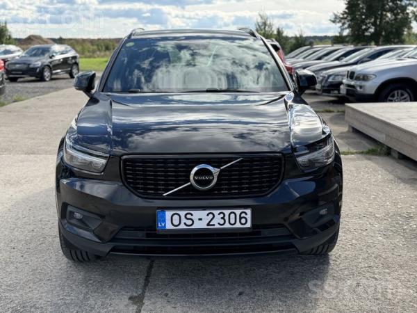 Melns Volvo XC40 2021 Rīga, ar dzinēja tilpumu 2.00 L un nobraukumu 213 tūkst. km par 19500 €, foto 5 vietnē AUTOMOTO.COM.LV
