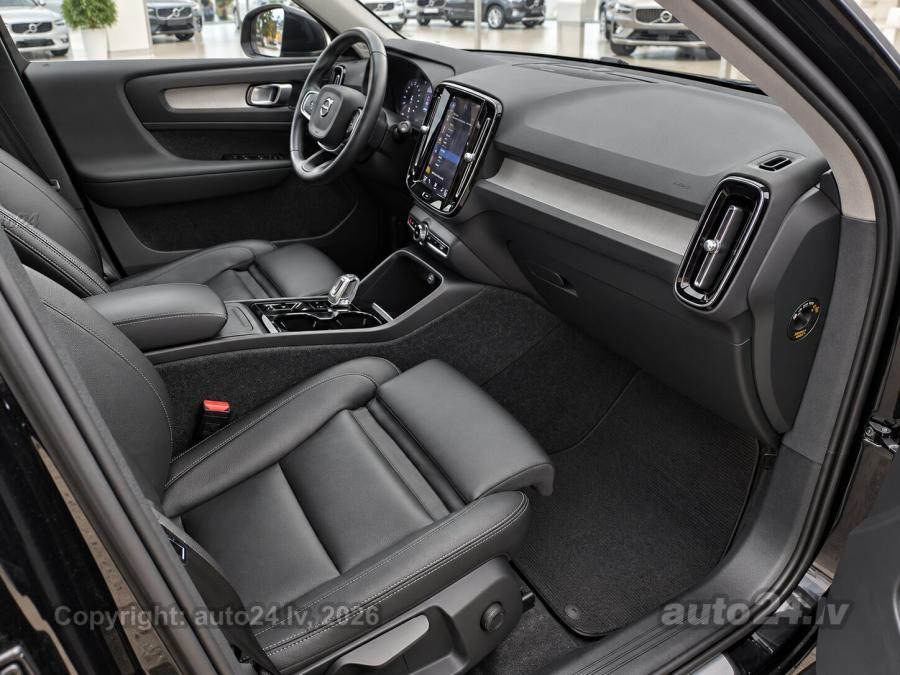 Черный Вольво XC40 2021 в Таллин, объемом двигателя 2.00 л и пробегом 197 тыс. км за 17900 €, фото 10 на AUTOMOTO.COM.LV