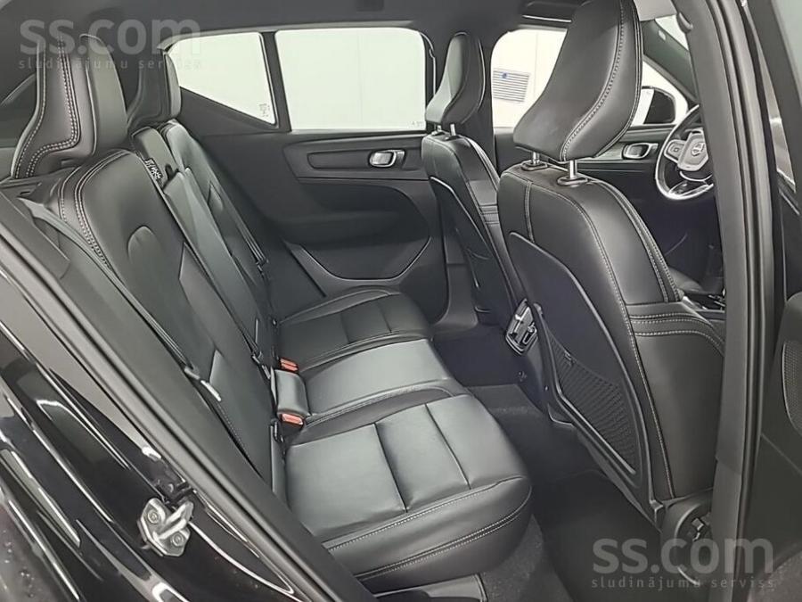Черный Вольво XC40 2021 в Огре, объемом двигателя 2.00 л и пробегом 146 тыс. км за 24470 €, фото 9 на AUTOMOTO.COM.LV
