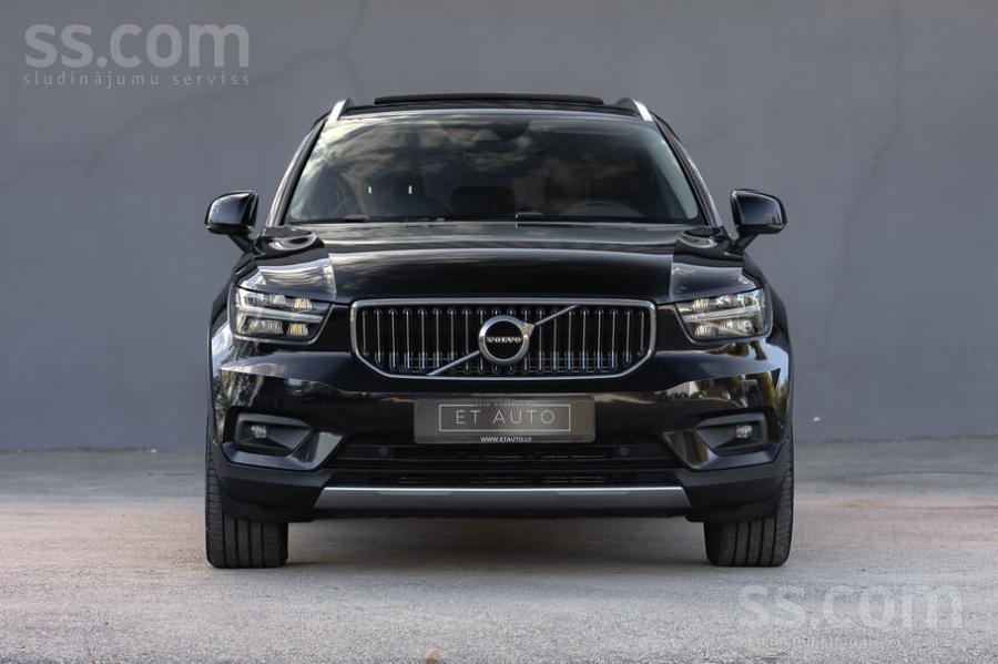 Melns Volvo XC40 2021 Jelgava, ar dzinēja tilpumu 1.50 L un nobraukumu 192 tūkst. km par 19500 €, foto 3 vietnē AUTOMOTO.COM.LV
