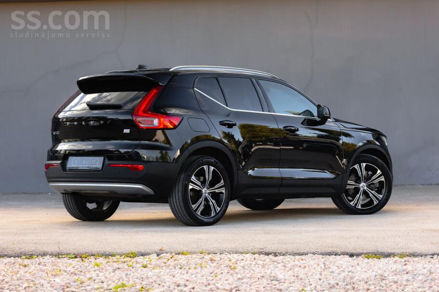 Melns Volvo XC40 2021 Jelgava, ar dzinēja tilpumu 1.50 L un nobraukumu 192 tūkst. km par 19500 €, foto 6 vietnē AUTOMOTO.COM.LV